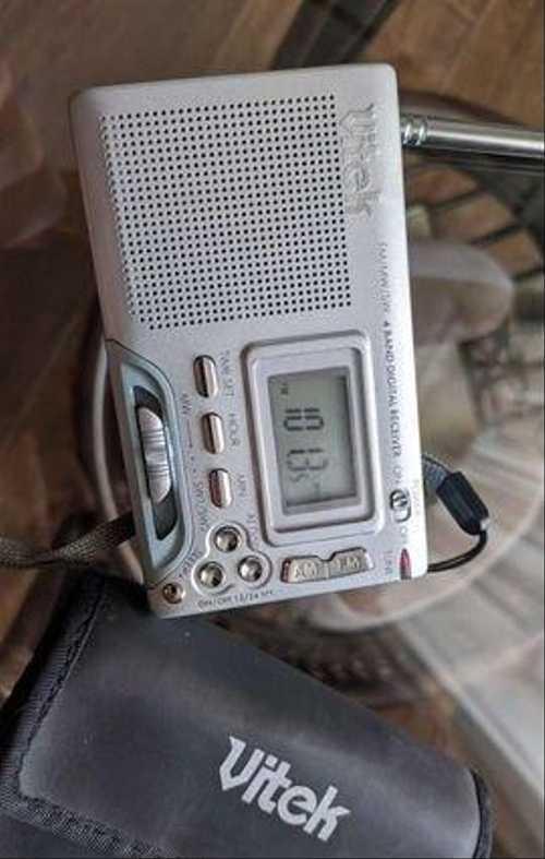 Радиоприёмник портативный Vitek vt3588 новый