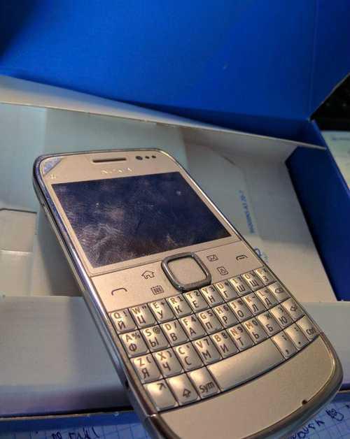 Nokia e6