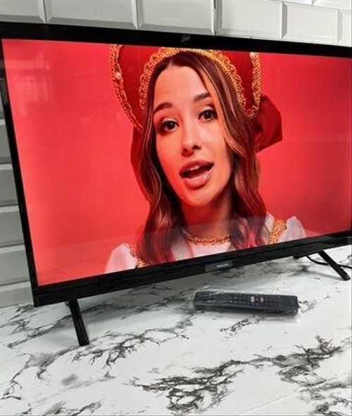Телевизор Philips 81cm Smart Tv Новый