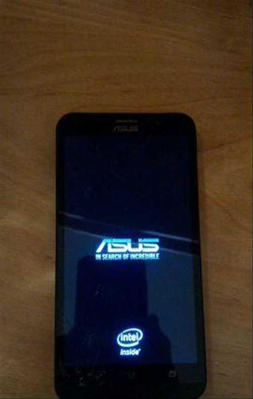 Телефон asus Zen Fon2 ZE551ML