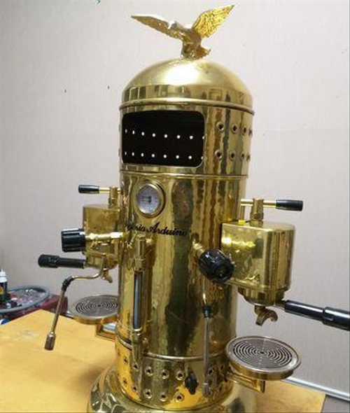 Кофе машина Victoria arduino venus bar 2v