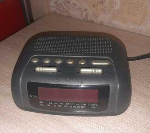Радиобудильник soundmax