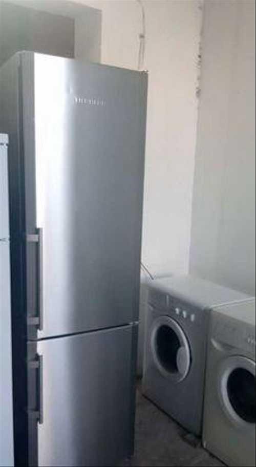 Холодильник liebherr CBNesf 3913