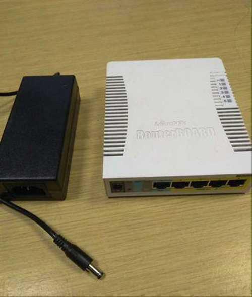 Коммутатор Mikrotik RB260GSP