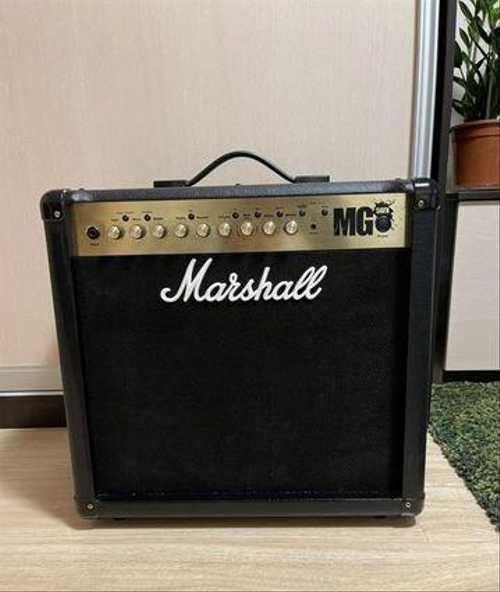 Комбоусилитель Marshall mg50fx