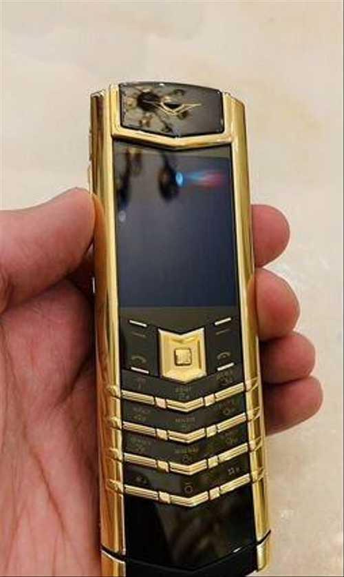 Телефон Vertu Signature S Design gold