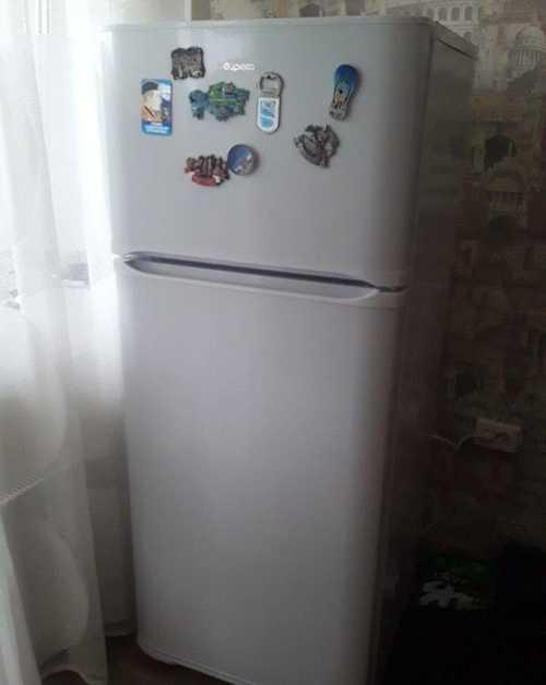 Холодильник бирюса 136