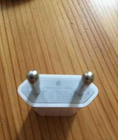 Зарядное устройство Apple