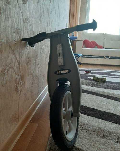Беговел Firstbike