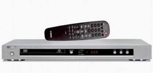 DVD Yamaha S-657 Sound AudioVideo player