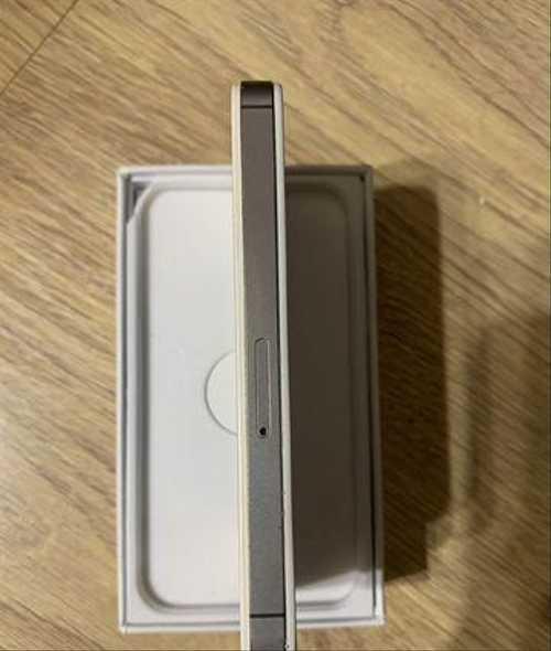 iPhone 4s 16 Gb White