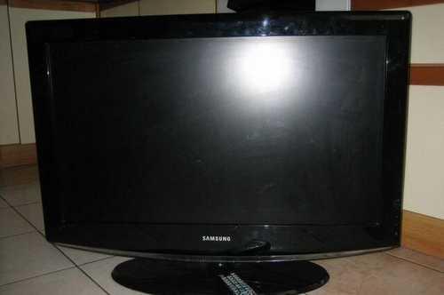 Телевизор SAMSUNG 32" (82 см)