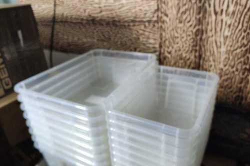 Контейнеры пластиковые и сетка для витрин торговая
