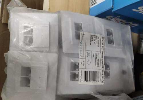 Розетка RJ45 cat.5e, внутренняя двухпортовая