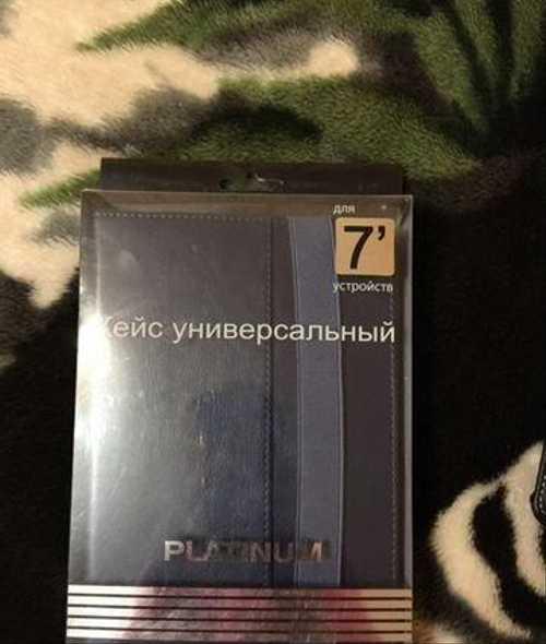 Чехол новый универсальный 7"