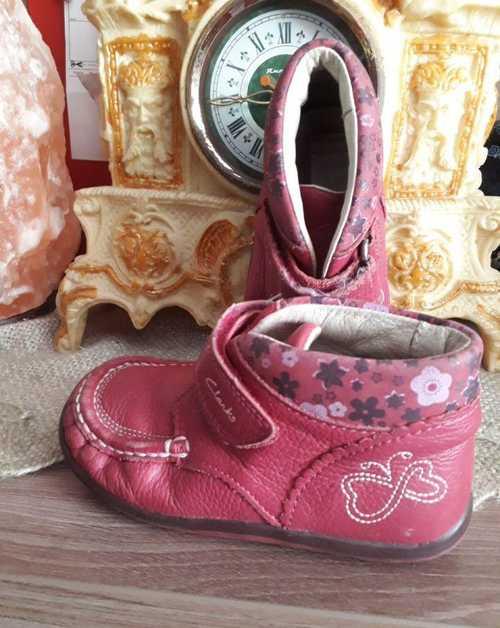 Clarks привозные натуральные ботинки