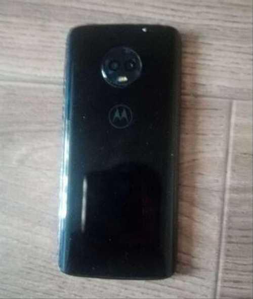 Телефон Motorola g 6