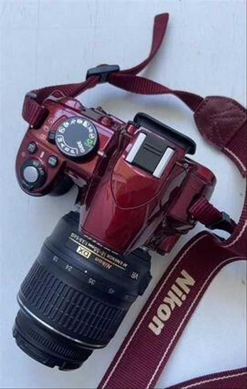 Зеркальный фотоаппарат Nicon d3100