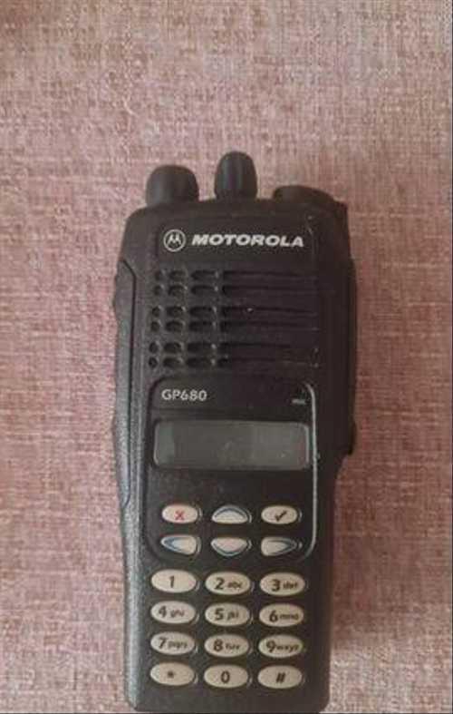 Motorola GP680