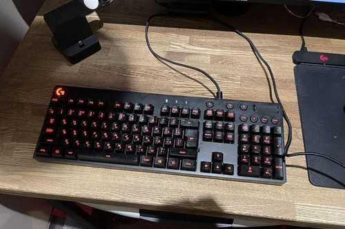 Игровая клавиатура logitech g810