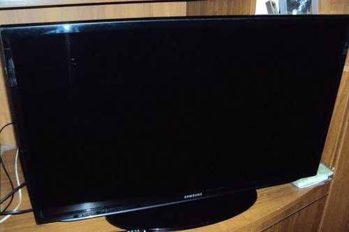 Телевизор LED 32" (81 см) Samsung UE32EH5000W