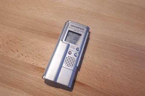 Диктофон Olympus WS-100