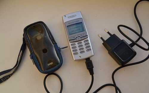 Сотовый телефон Sony Ericsson T105