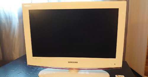 Телевизор SAMSUNG LE22B451C4W