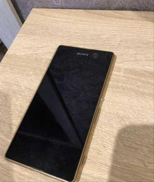 Телефон Sony experia