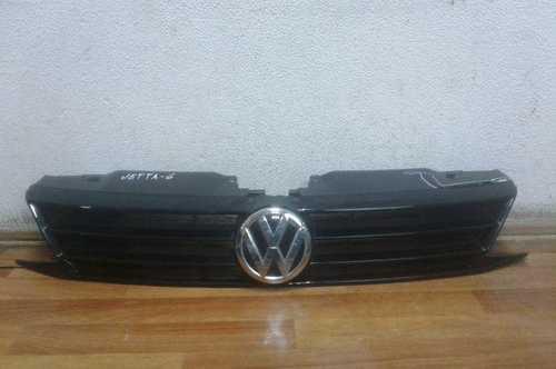 Решетка радиатора Volkswagen Jetta 6 oem 5C6853655 | Festima.Ru ...