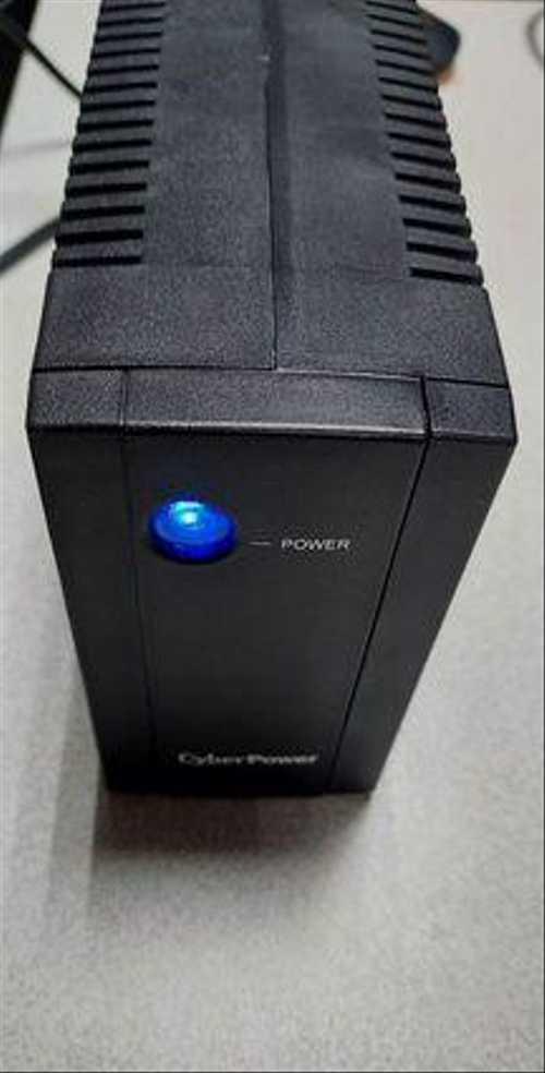 Источник бесперебойного питания CyberPower UTI875E