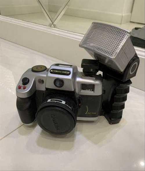 Плёночный фотоаппарат automatic camera self timer