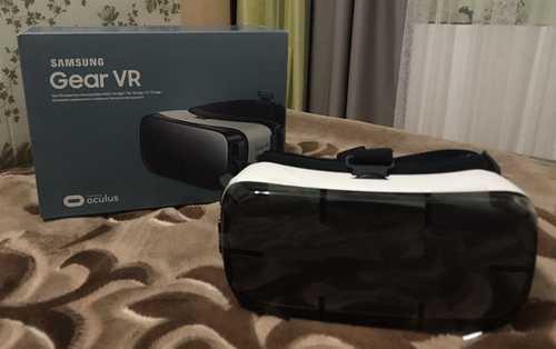 3D очки SAMSUNG Gear VR