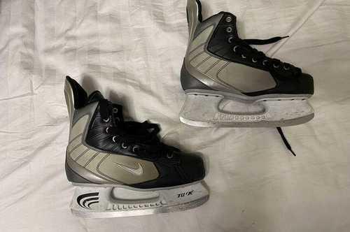 Хоккейные коньки nike