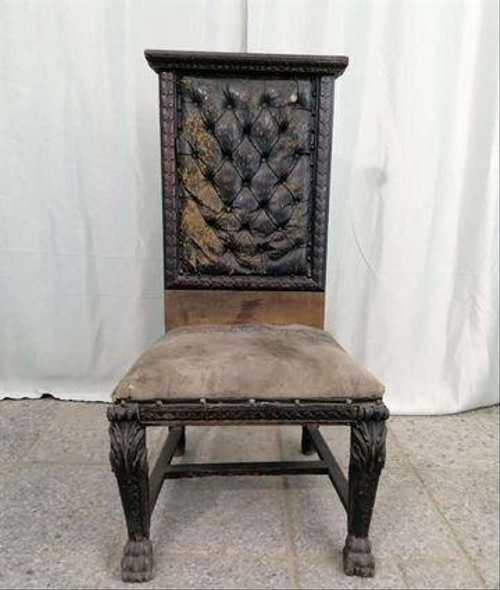 Старинный антикварный стул. Эклектика
