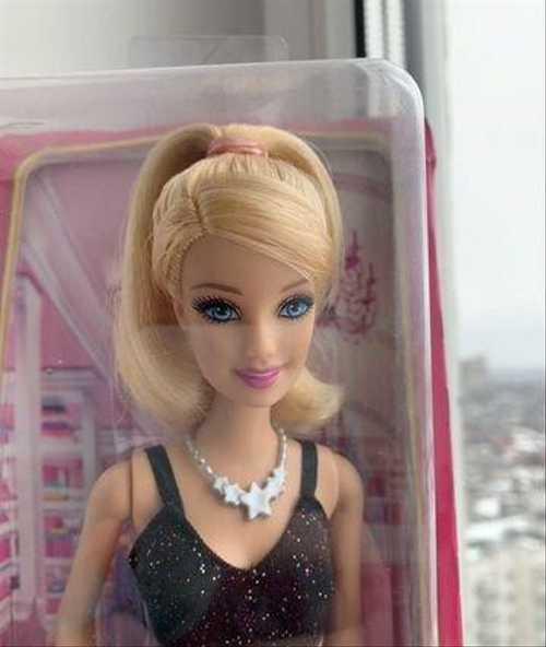 Barbie Fashionistas Series 2013