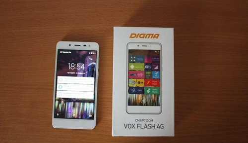 Смартфон Digma Vox Flash 4G