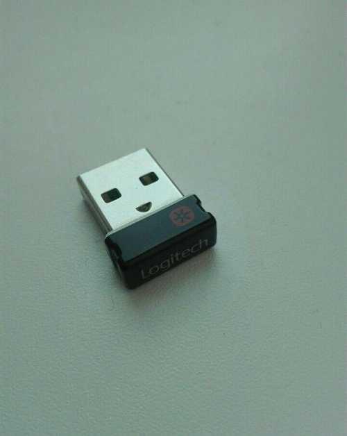 Приемник Logitech USB Nano