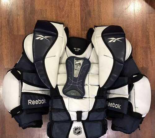 Нагрудник вратарский reebok 9K SR S