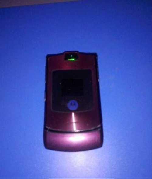 Телефон Motorola razr V3 2004 год
