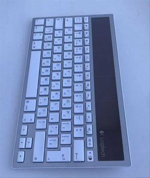 Logitech k760
