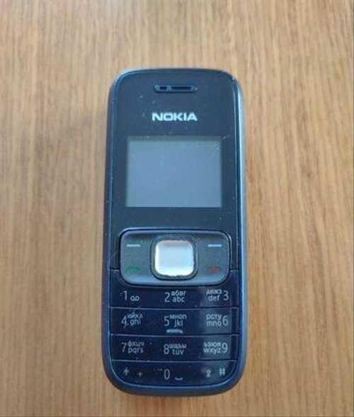 Мобильный телефон Nokia 1209