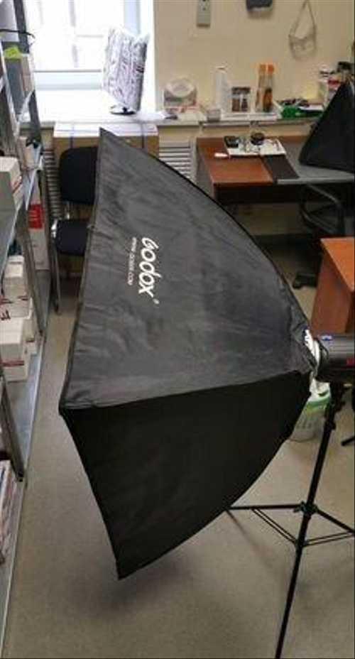 Софтбокс-зонт Godox SB-UFW9090 быстроскладной