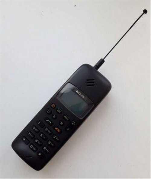 Мобильный телефон Nokia 1011 GSM -1992 г