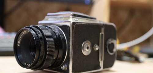 Пленочный среднеформатный фотоаппарат Салют-С
