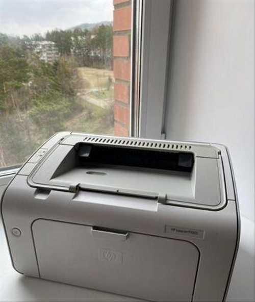 Принтер HP P1005