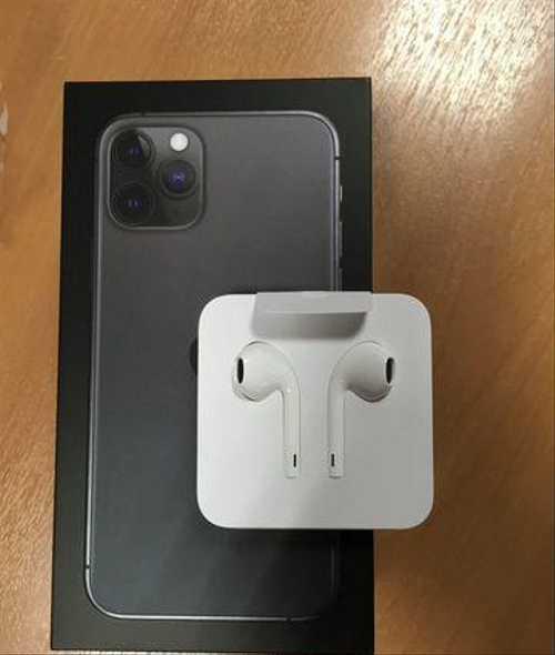 Наушники Apple EarPods Lightning