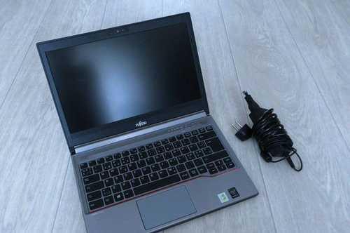 Ноутбук Fujitsu Lifebook E734