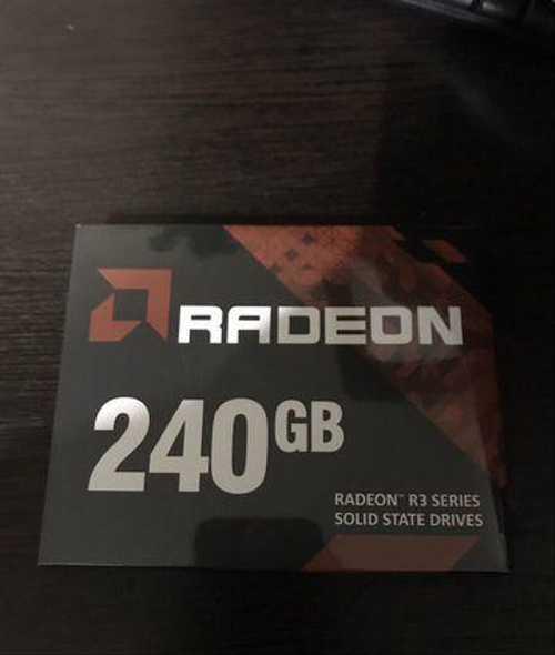 SSD диск AMD Radeon R3 240GB (R3SL240G)