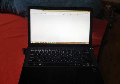 Ноутбук Sony vaio svp132a1cv